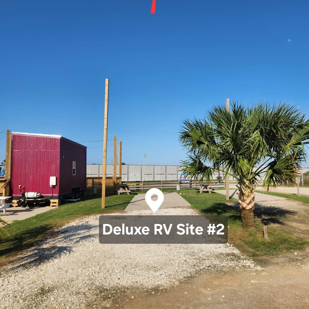 Private Deluxe RV SITE #2 - RV Parking only- no accommodations ...