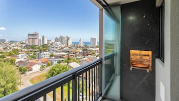 Apartamento Básico | Terrenos do alojamento