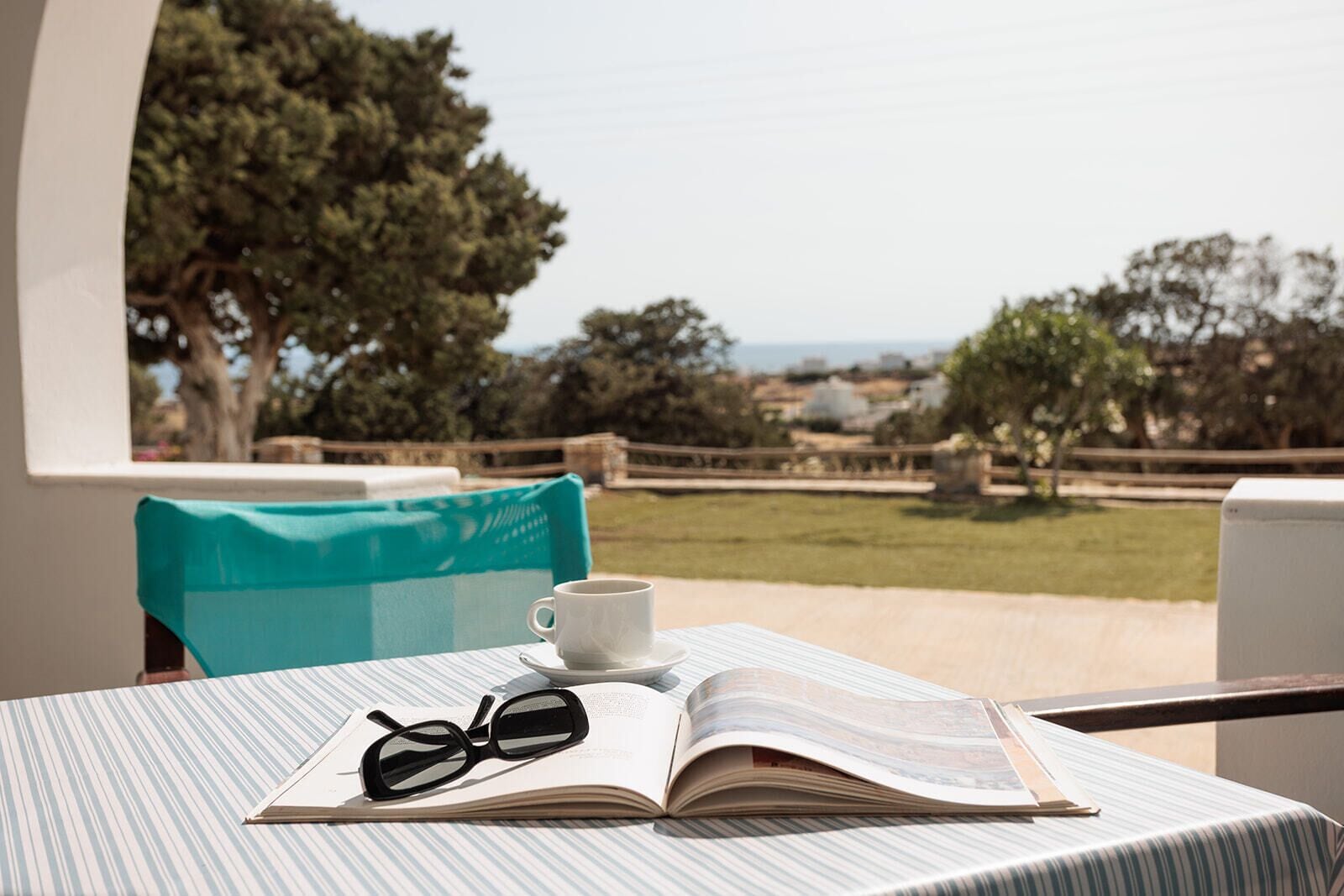 Apartamento Familiar, pátio, vista parcial para o mar | Terraço/pátio interior