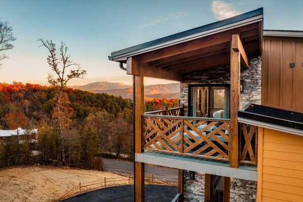 Incredible Game Room, Pool, Hot Tub, Theater, LUXE - Southern Summit ...