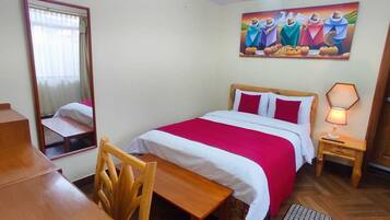 Secretária, secretária adequada para computadores portáteis