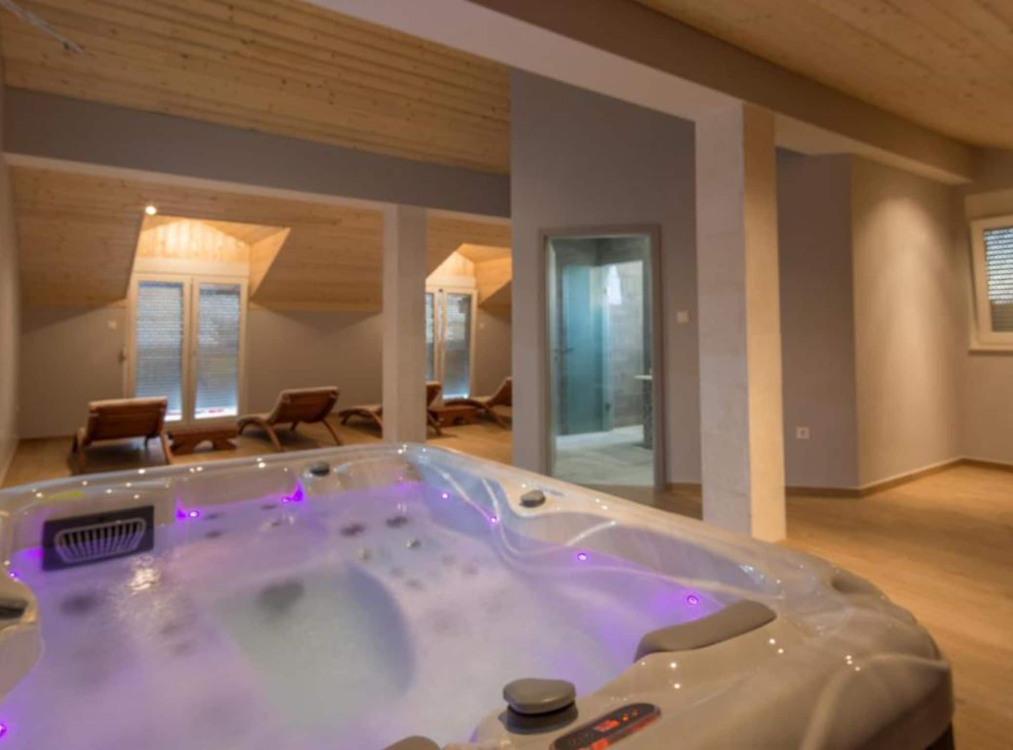 Casa (Six Bedroom Holiday House With Pool) | Sauna seca