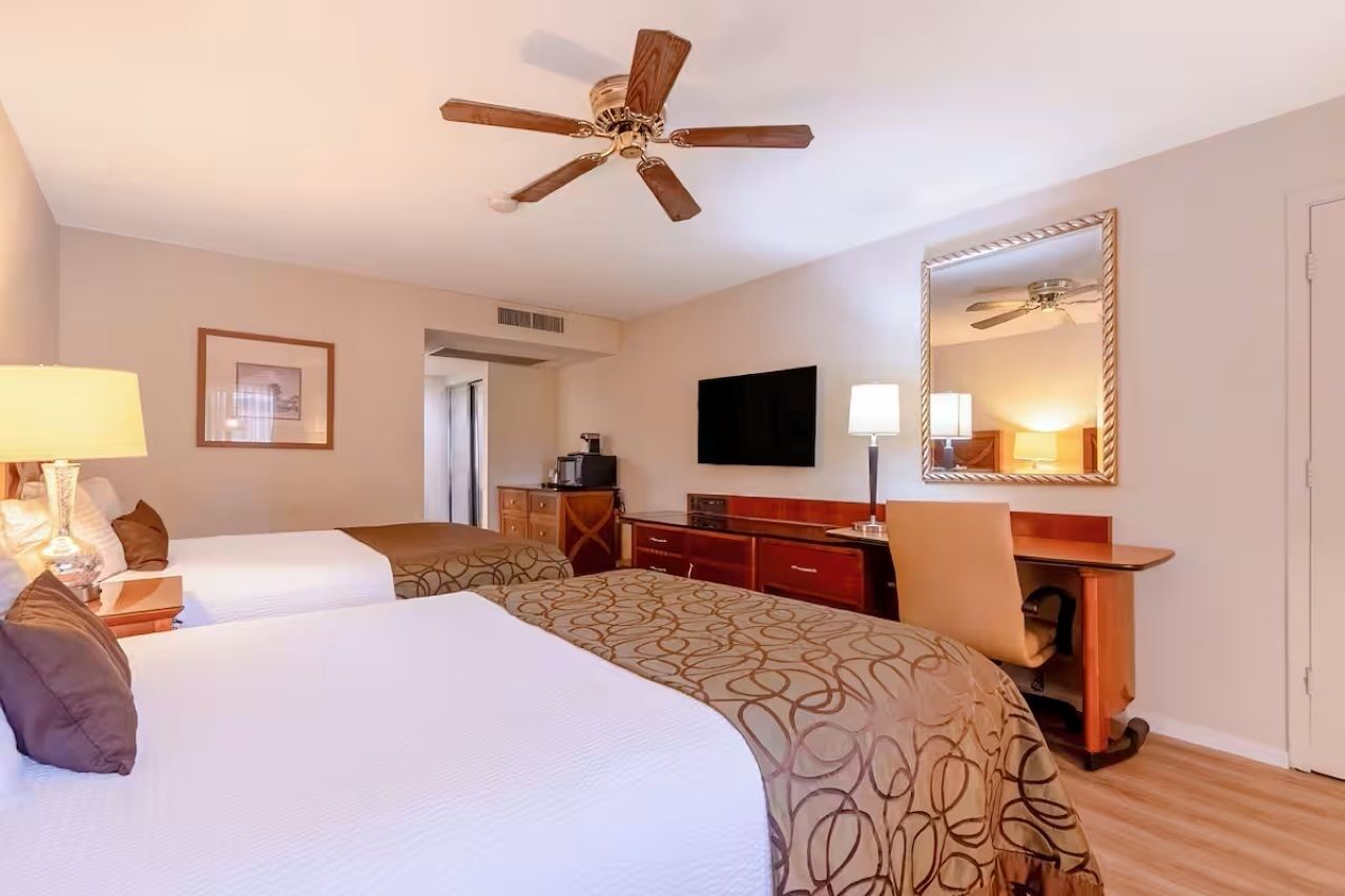 Onsite Outdoor Pool | Minutes From Downtown Yuma | 4 Rooms - Yuma, AZ