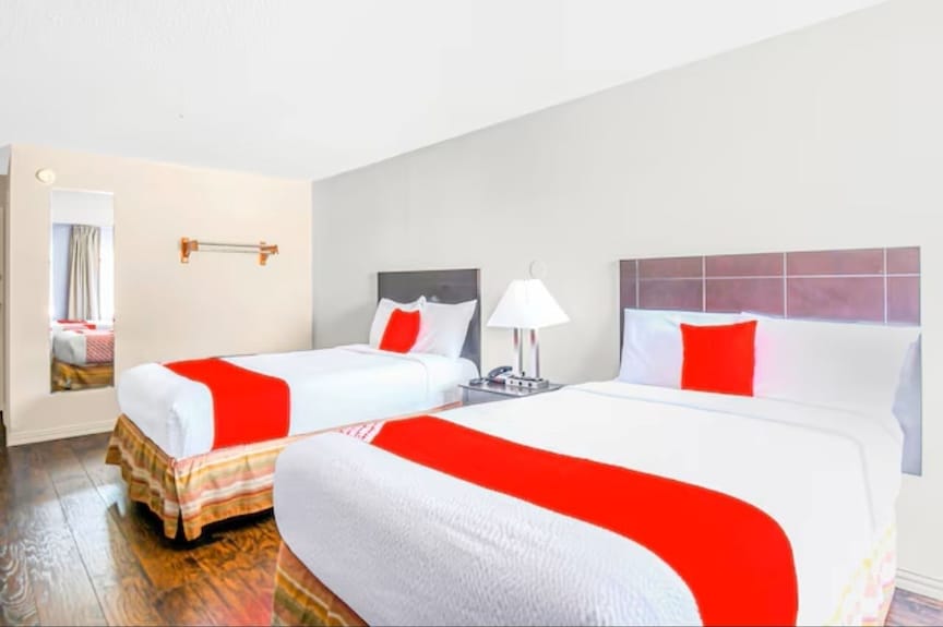 Seasonal Pool | 3 Affordable Rooms Near Irving Arts Center Exhibits - Dallas