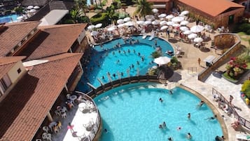 Suite Superior, 1 quarto, casa de banho privativa, vista para a piscina | Vista do quarto