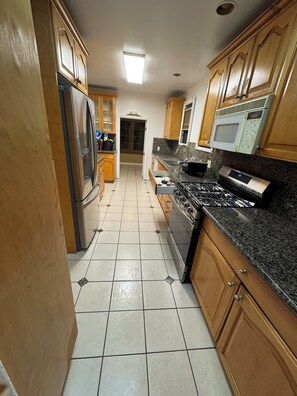 Big, Serene, Central, Perfect LA Reviews, Deals & Photos 2026 - Expedia