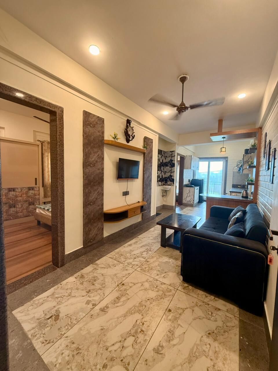 Apartamento luxo, 2 quartos | Área de estar