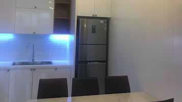 Suite Presidencial, 2 quartos, acesso ao Club Lounge, Vista para a cidade | Refeições no quarto