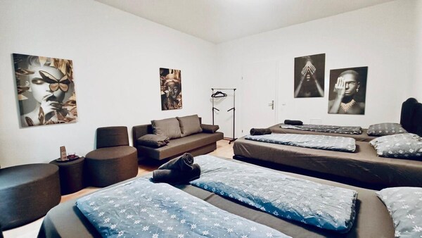 Comfy 3br Apt For Groups Near Park - Vienne