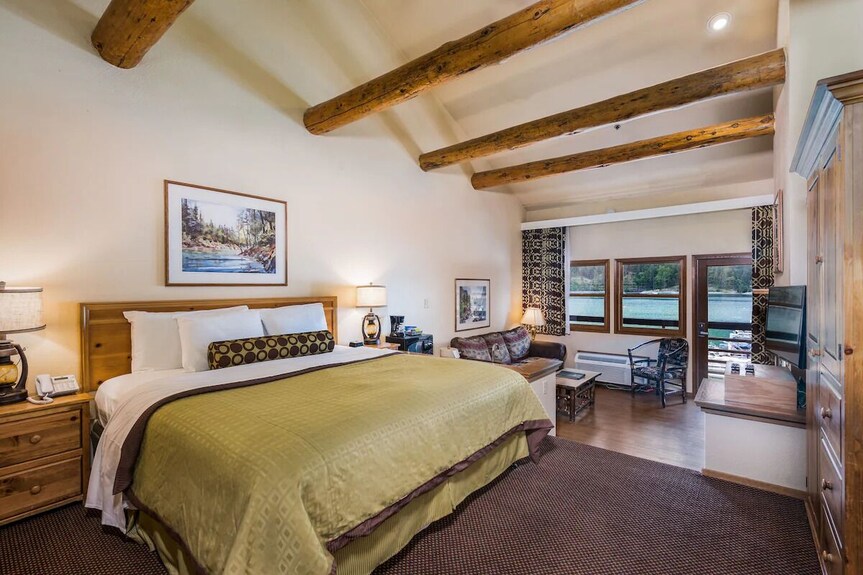 Waterfront Resort Stay | Bass Lake Retreat | 1 Unit - Bass Lake, CA