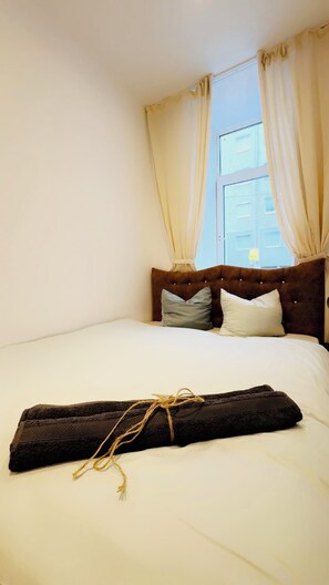 Estúdio básico | Ferros/tábuas de passar roupa, Wi-Fi de cortesia