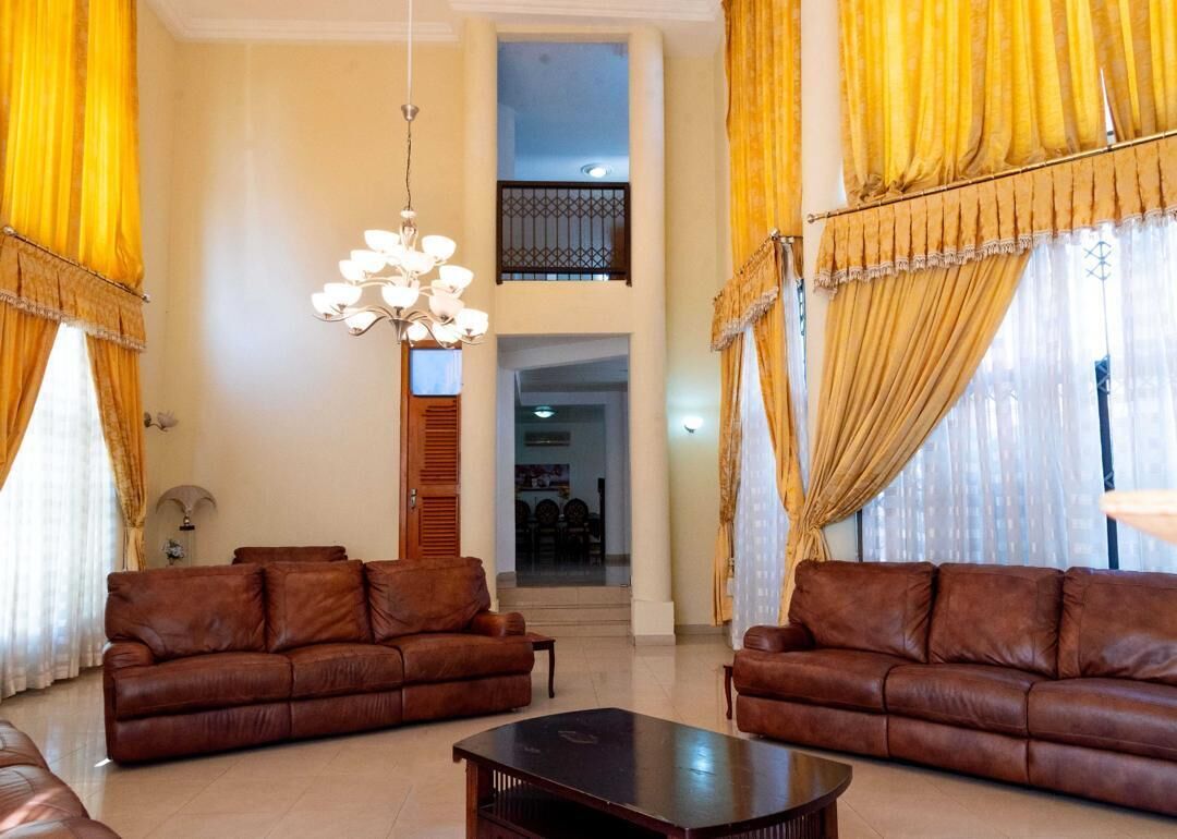 The Victory Residence Is Nestled At The Heart Of East Legon, Accra, Ghana. - Accra