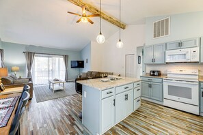 Casa (2 Bedrooms) | Interior