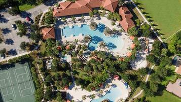 Casa | 6 quartos, internet de alta velocidade