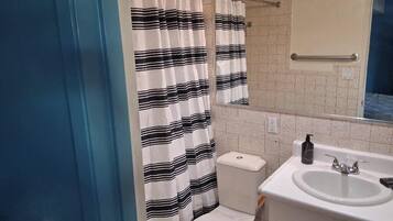 Uma combinação polibã/banheira