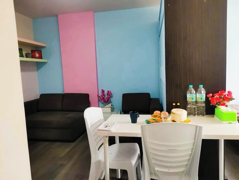 Valley Mountain View&city Proximity\n 1 Bedroom 1 Living Room 1kitchen 1 Toilet - 普吉府