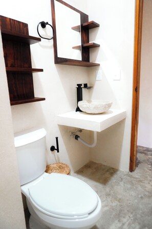 Quarto Duplo, varanda | Roupa hipoalergénica, Wi-fi grátis, roupa de cama fornecida 