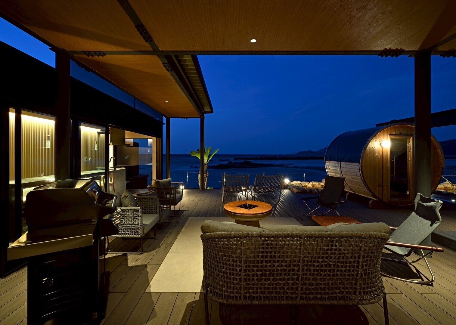 Villa de Luxo, não fumadores, vista para o oceano | Terraço/pátio interior