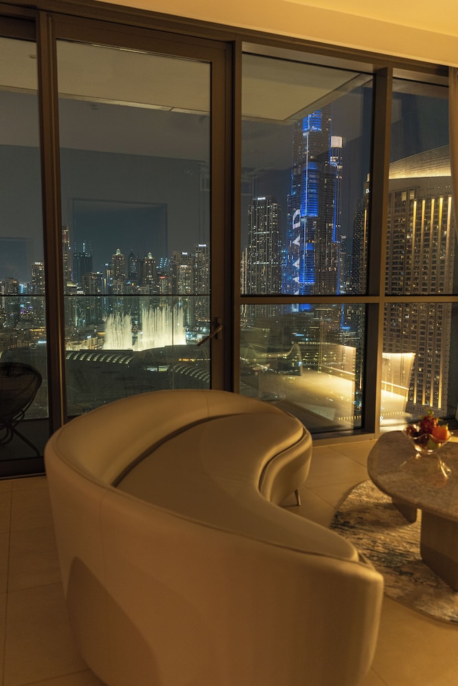 Revan Luay Downtown Dubai - Dubai