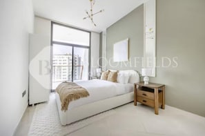 Apartamento clássico, vista para a cidade | Ferros/tábuas de passar roupa, Wi-Fi de cortesia