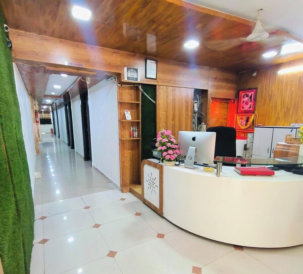 Hotel Balaji - Ahmedabad