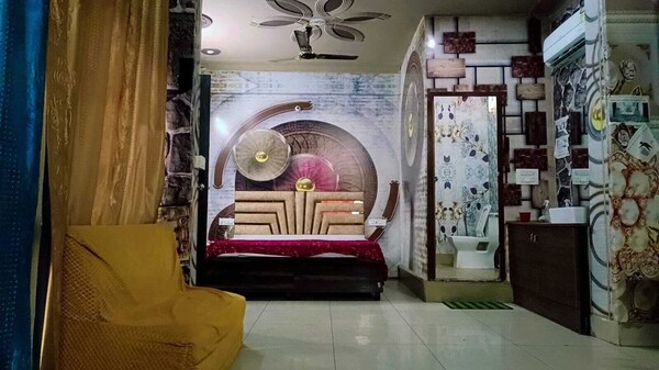 Ms Grand Hotel - Bhiwani