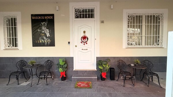 Villa Life - San Donato Milanese