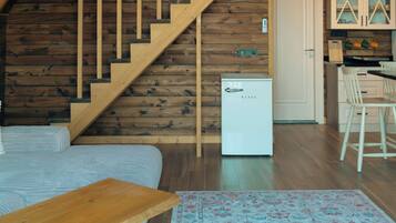 Chalé Panorâmico, cozinha, vista para a montanha | Secretária adequada para computadores portáteis