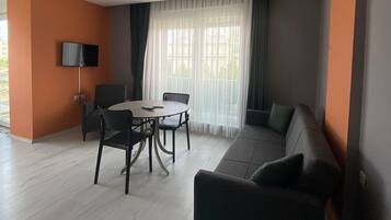 Apartamento, varanda | Wi-fi grátis