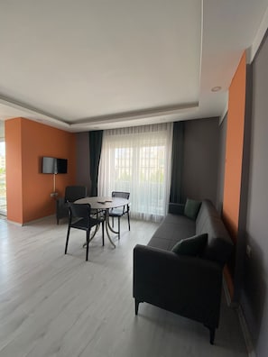 Apartamento, varanda | Wi-fi grátis