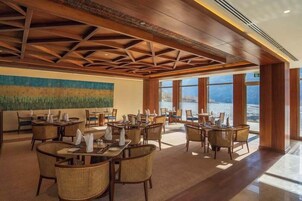 Pequeno-almoço tipo buffet diário incluído 