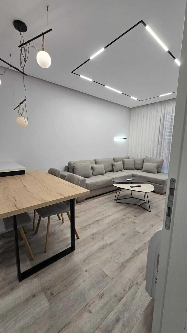 Tirent Apartment-one Bedroom Porcelan - Tirana