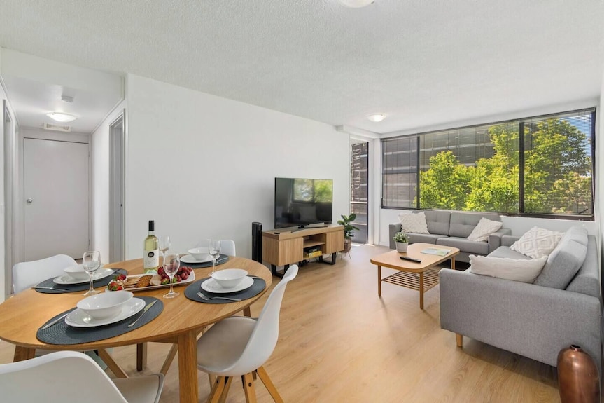 Bourke Escape Seaside Comfort Near Wollongong Cbd - 월런공