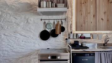 Cozinha privada | Um frigorífico/congelador grande, um micro-ondas, um forno