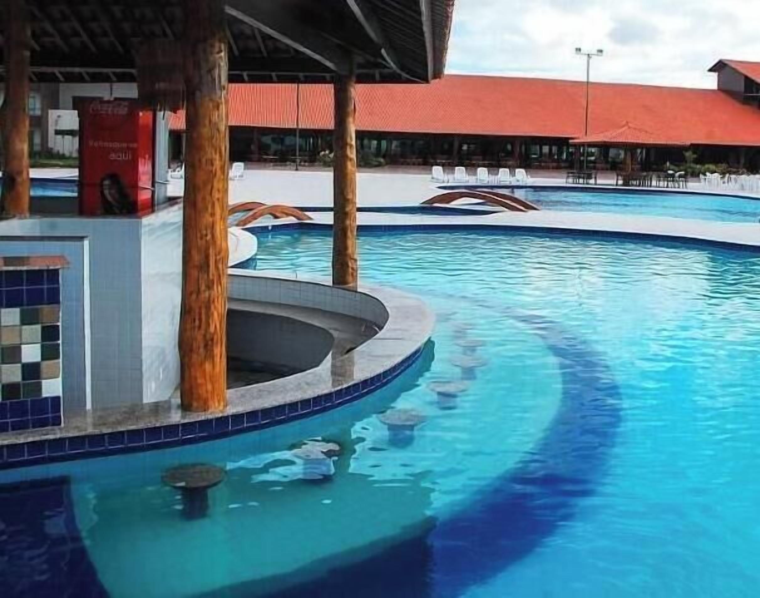 Apartamento | Piscina | Piscina exterior 