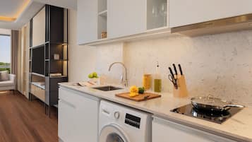 Estúdio, 1 cama King | Cozinha privada | Chaleira elétrica