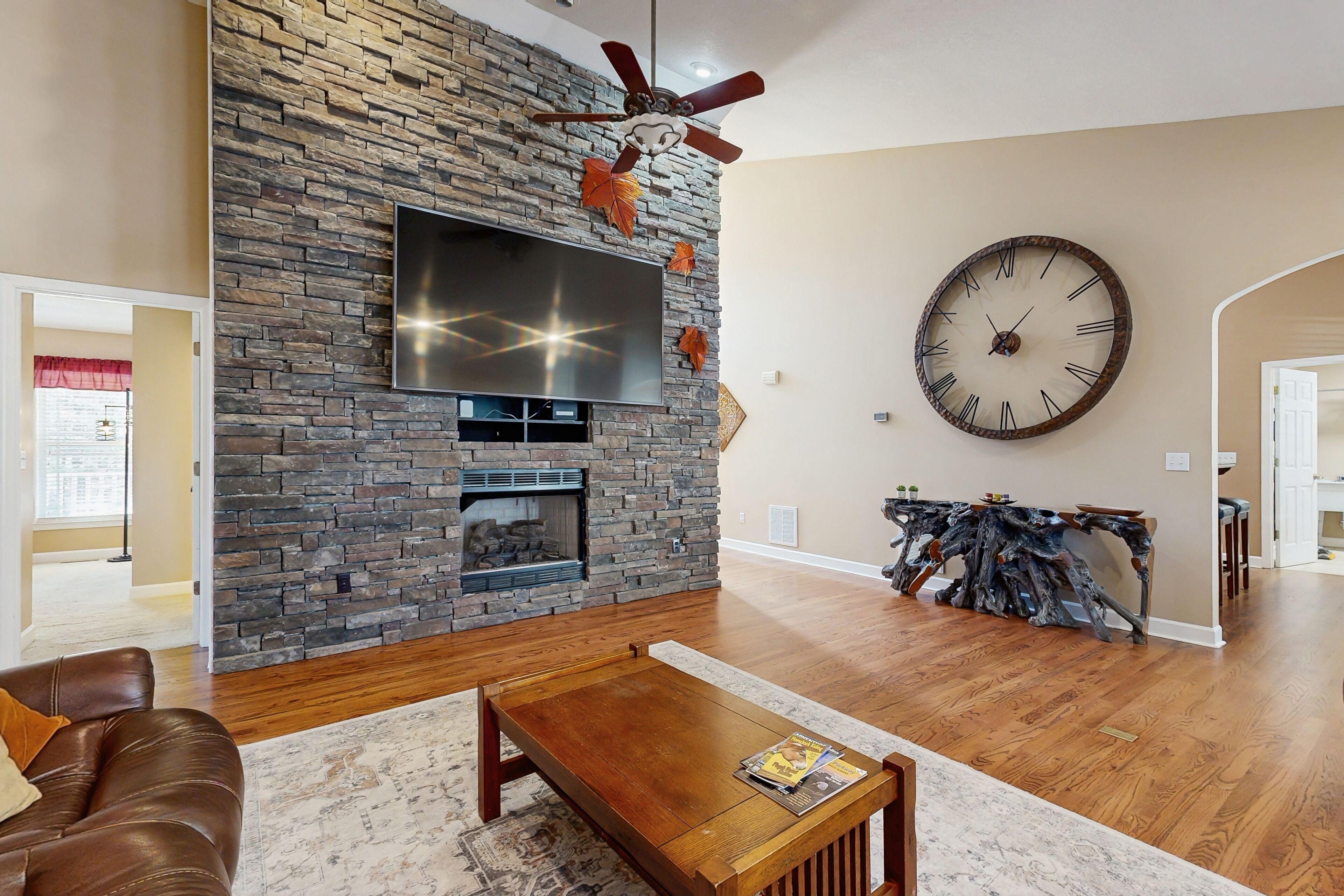 Mountain Ranch Home W/ Pool Table, Fire Pit & Porch Rockers - Sierra Nevada