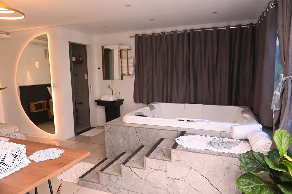 Cabana Pet Friendly Com Hidro E Churrasqueira - Santa Rosa