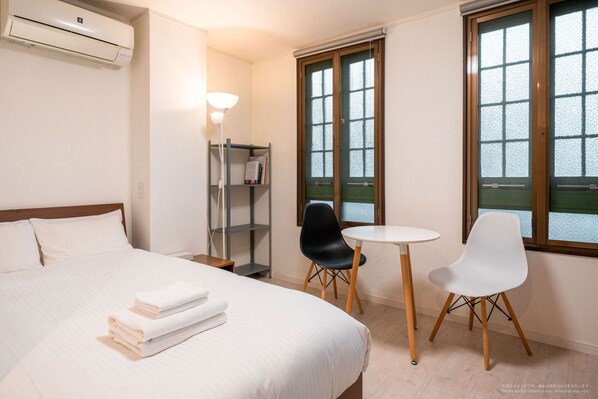 Quarto Duplo Deluxe, vista para a baía | Wi-fi grátis 