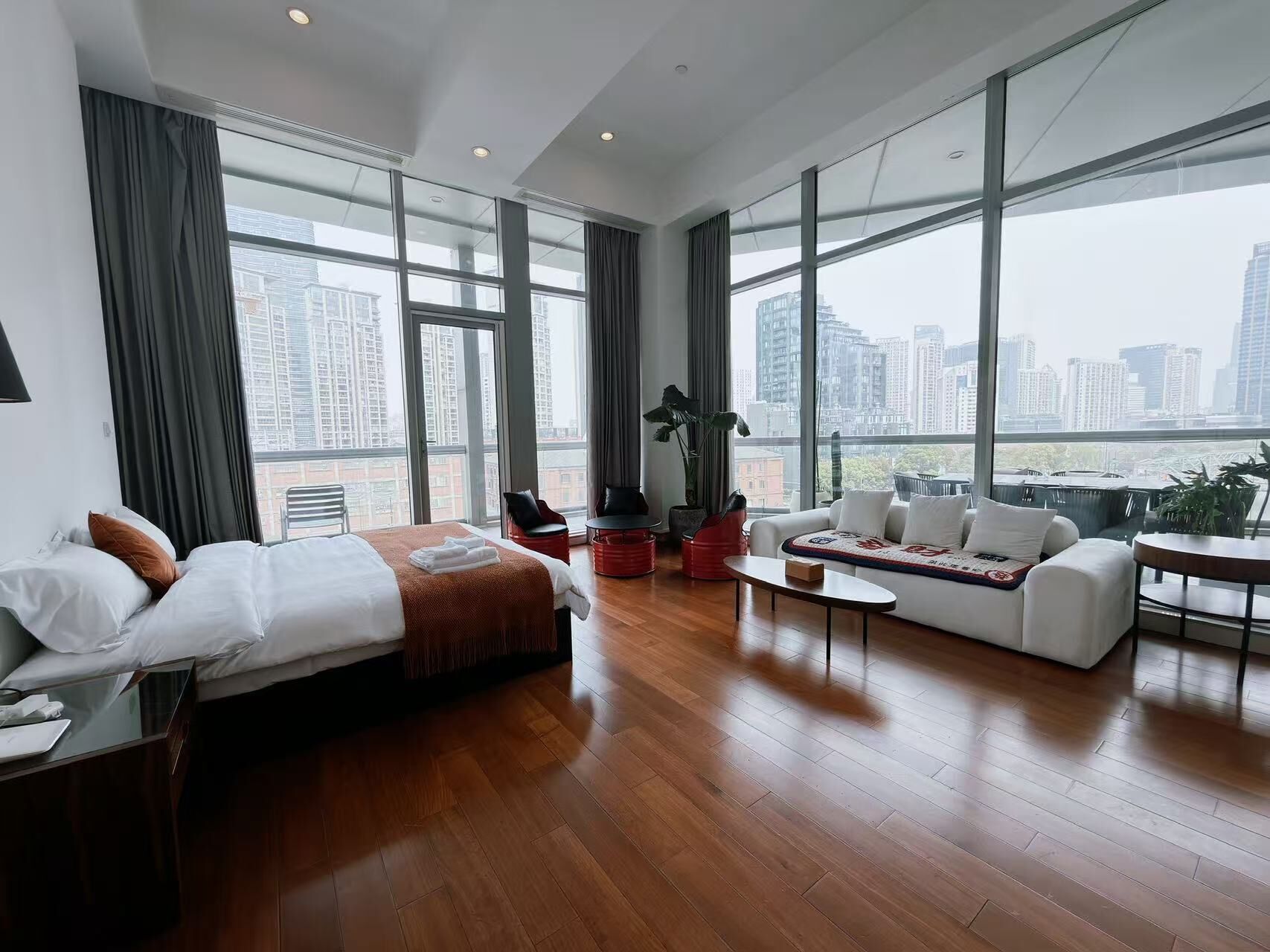 Quarto Signature | Cortinas/cortinados opacos, ferro/tábua de engomar, Wi-fi grátis 