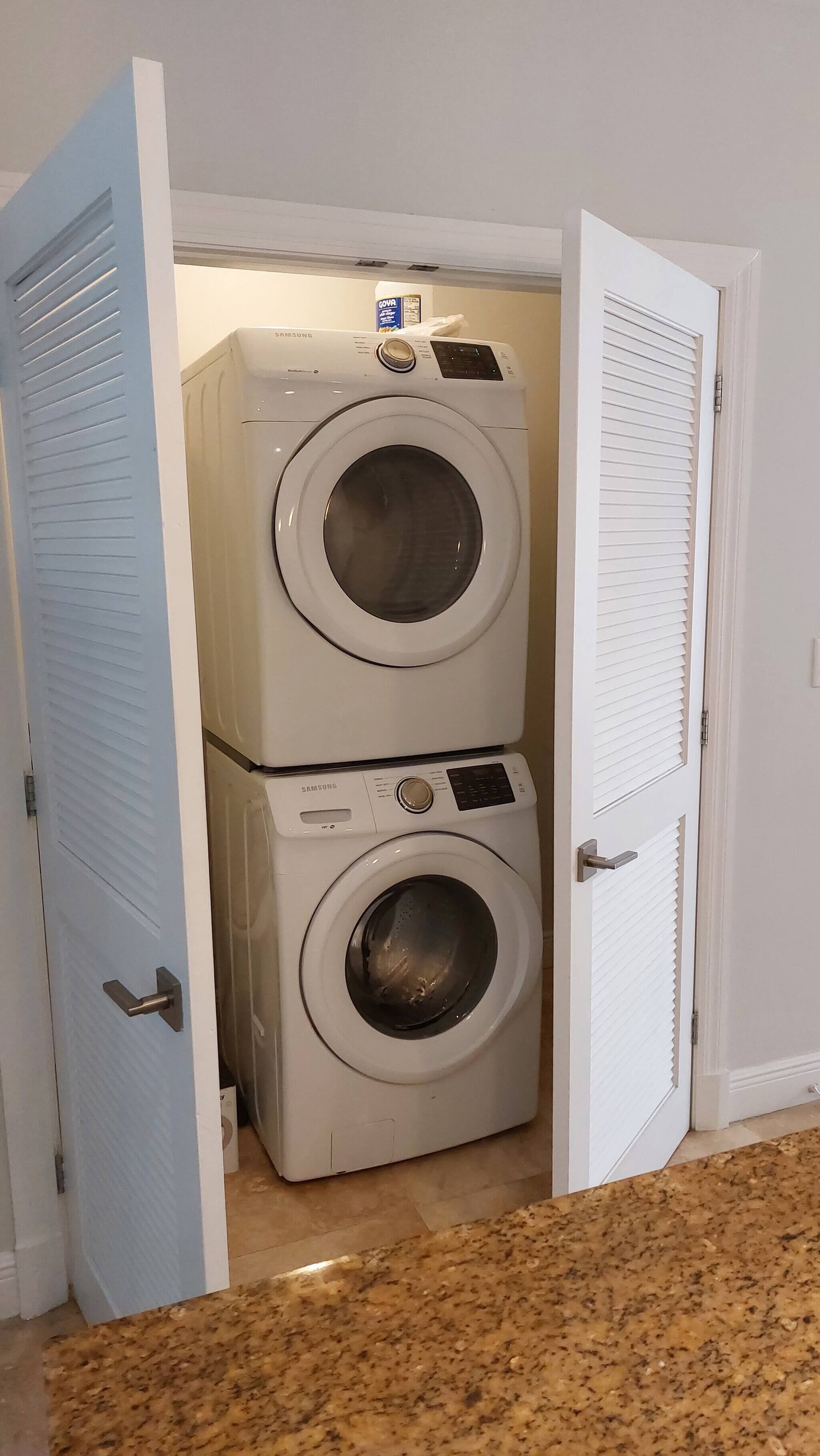 Casa, 4 quartos, sacada, vista para o jardim | Parte interna