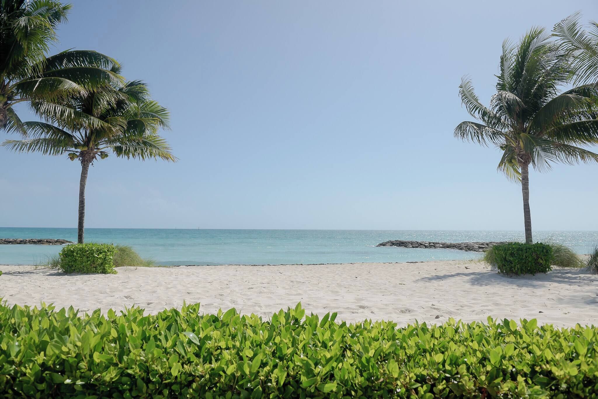 Casa, 4 quartos, varanda, vista para o jardim | Praia