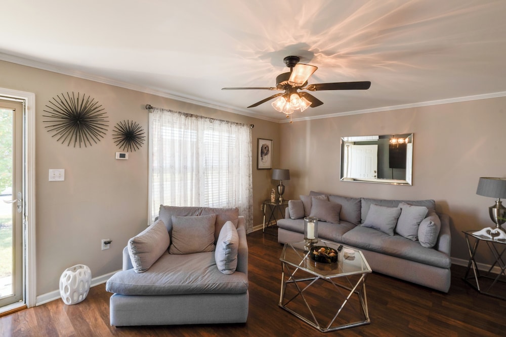 Walk To Dtwn Milton: Spacious Family Home W/ Yard - Delaware