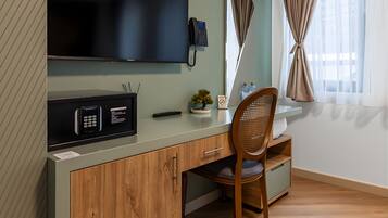 Quarto Triplo Standard | Cofre no quarto, Wi-fi grátis