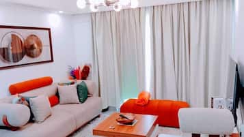 Apartamento Clássico, varanda, Vista para a cidade | Sala de estar | Smart TV, Netflix, filmes em estreia, serviços de streaming