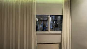 Estúdio | Cofre no quarto, Wi-fi grátis