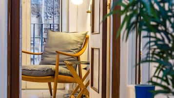 Apartamento Clássico | Cortinas/cortinados opacos, ferro/tábua de engomar, Wi-fi grátis