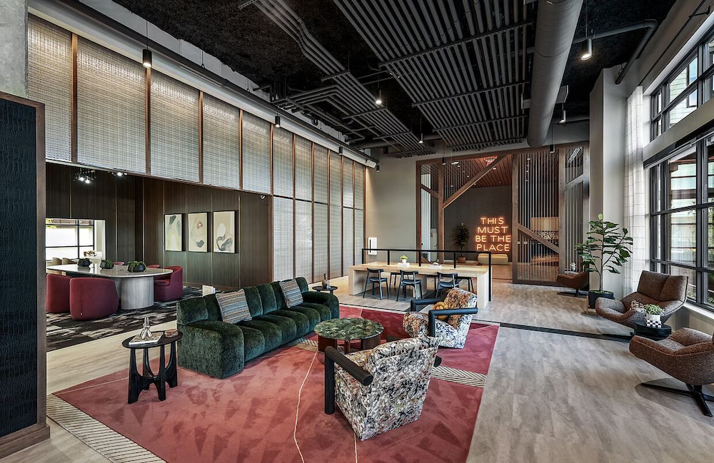 Hyatus Designer Residences Everett - Massachusetts