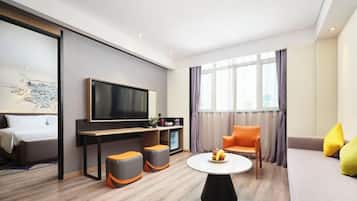 Suite-Estúdio Executiva | Cofre no quarto, cortinas/cortinados opacos, quartos insonorizados