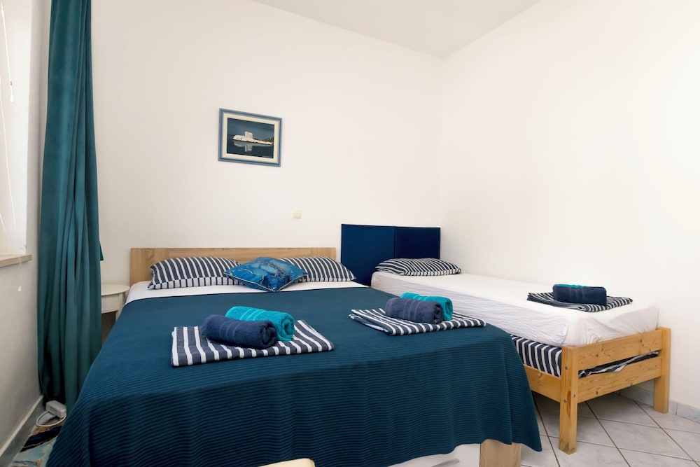 Apartments Beach house Blace (122141-A1) - Blace (Opuzen) - Blace | Vrbo